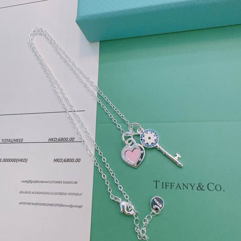 Pink Heart Tiff Necklace – AE DOLLHOUSE